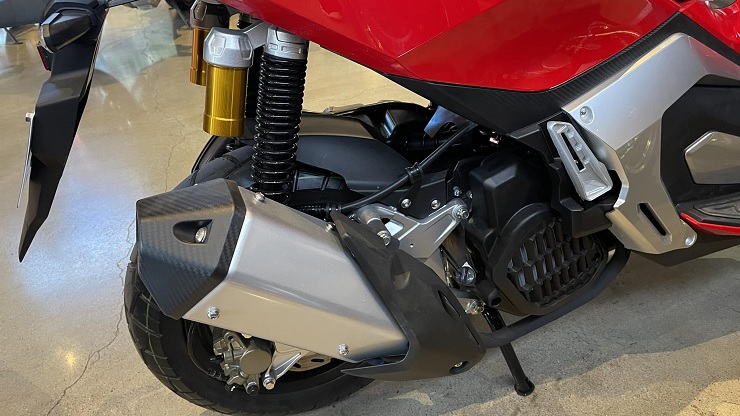 Xe tay ga Trung Quốc nhái thiết kế Honda ADV160, giá 67 triệu đồng ...