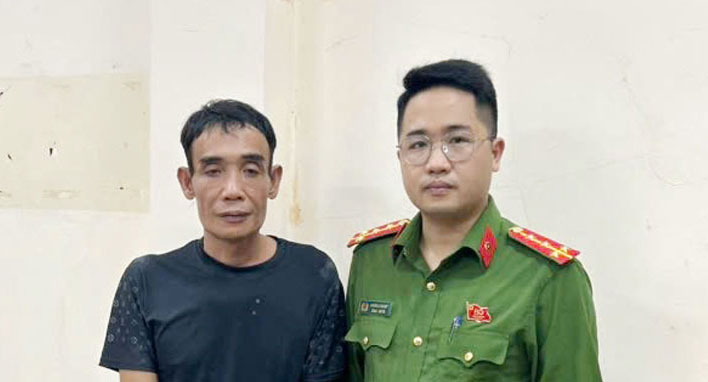 Vận động thành công một đối tượng truy nã ra đầu thú - Báo Thái Nguyên ...