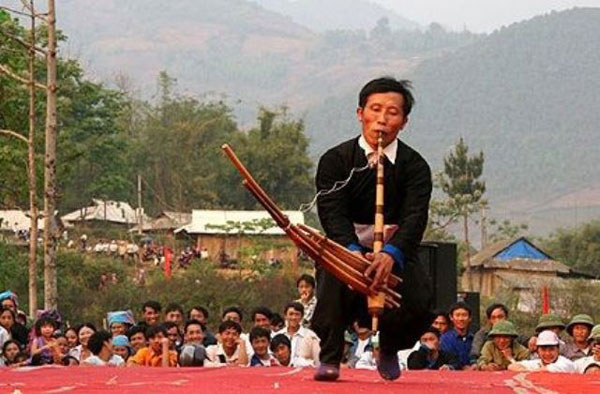 Khèn bè âm điệu diệu kỳ chắt lọc từ nguồn cội - Báo Thái Nguyên điện tử