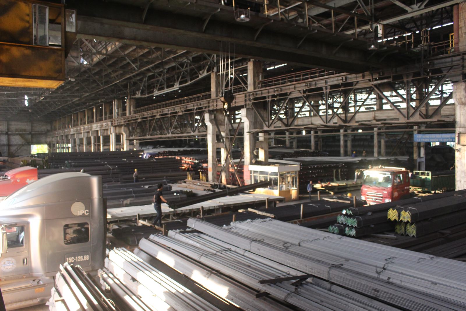 Nhà máy Cán thép Lưu Xá:Phấn đấu sản lượng thép cán đạt trên 180 nghìn ...